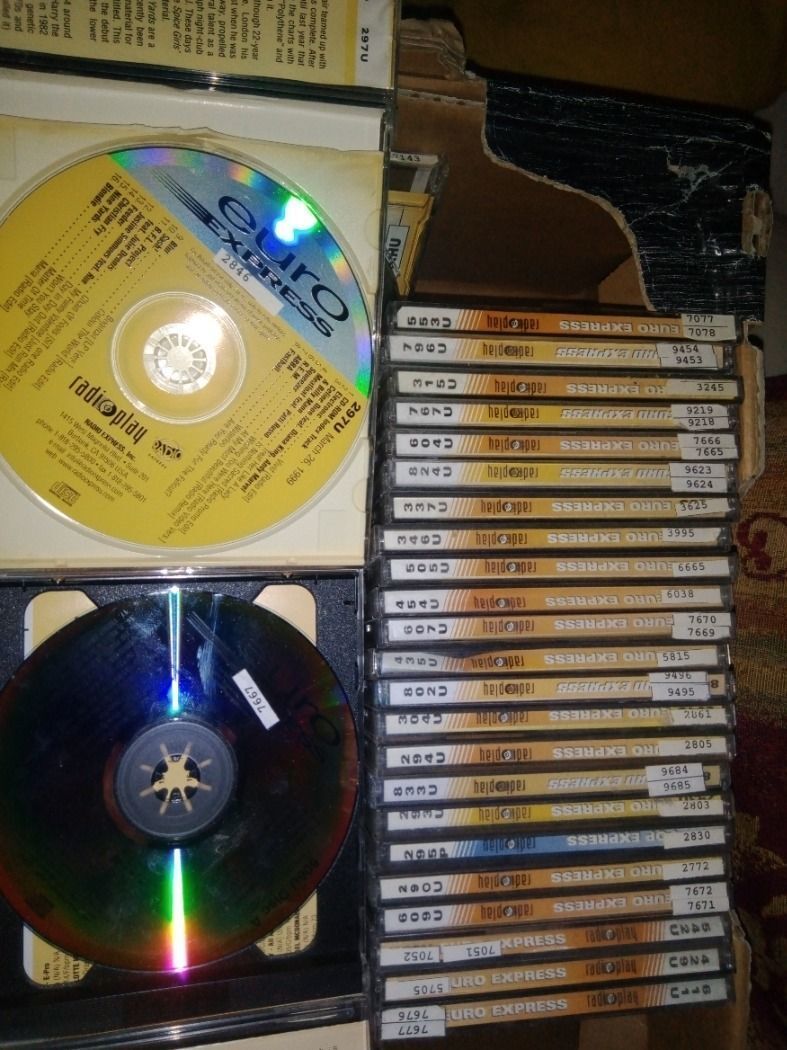 (208.) RÁDIÓ CD-K --- EURO CD-K -- KERESKEDELMI FORGALOMBAN NEM VOLT ...