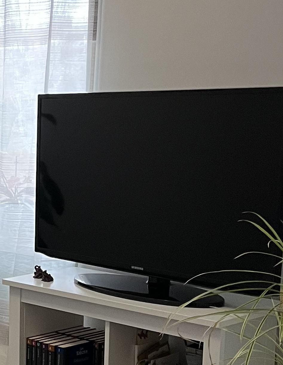 Hibátlan Samsung Full HD TV 102cm (Nem smart/okos) - Vatera.hu