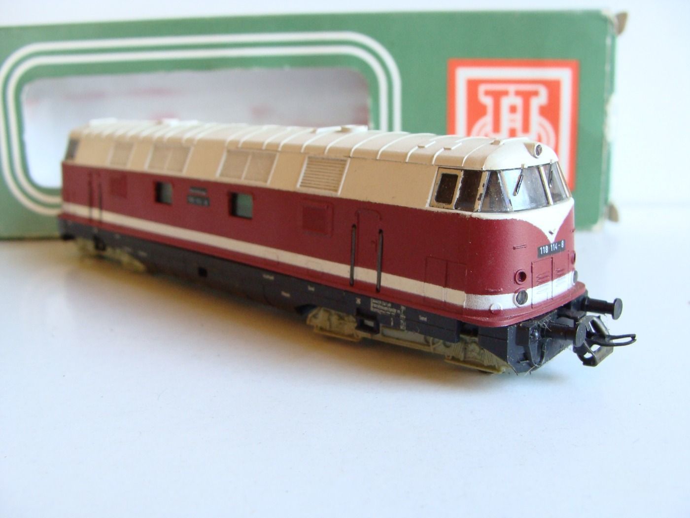 R840 TT BTTB dieselmozdony BR118 114-8 DR - Vatera.hu