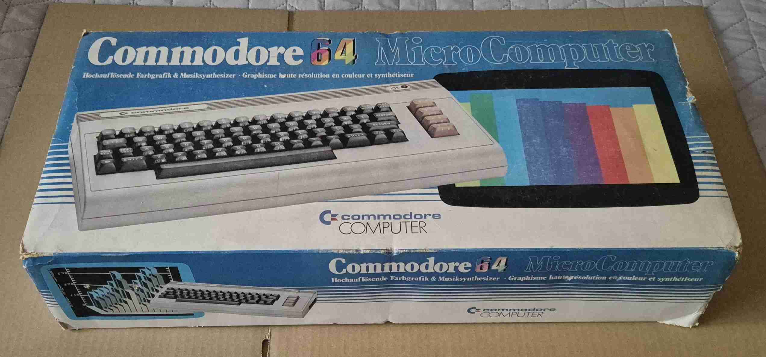 COMMODORE 64-es eredeti Hungarocell doboza a képeken látható állapotban ...