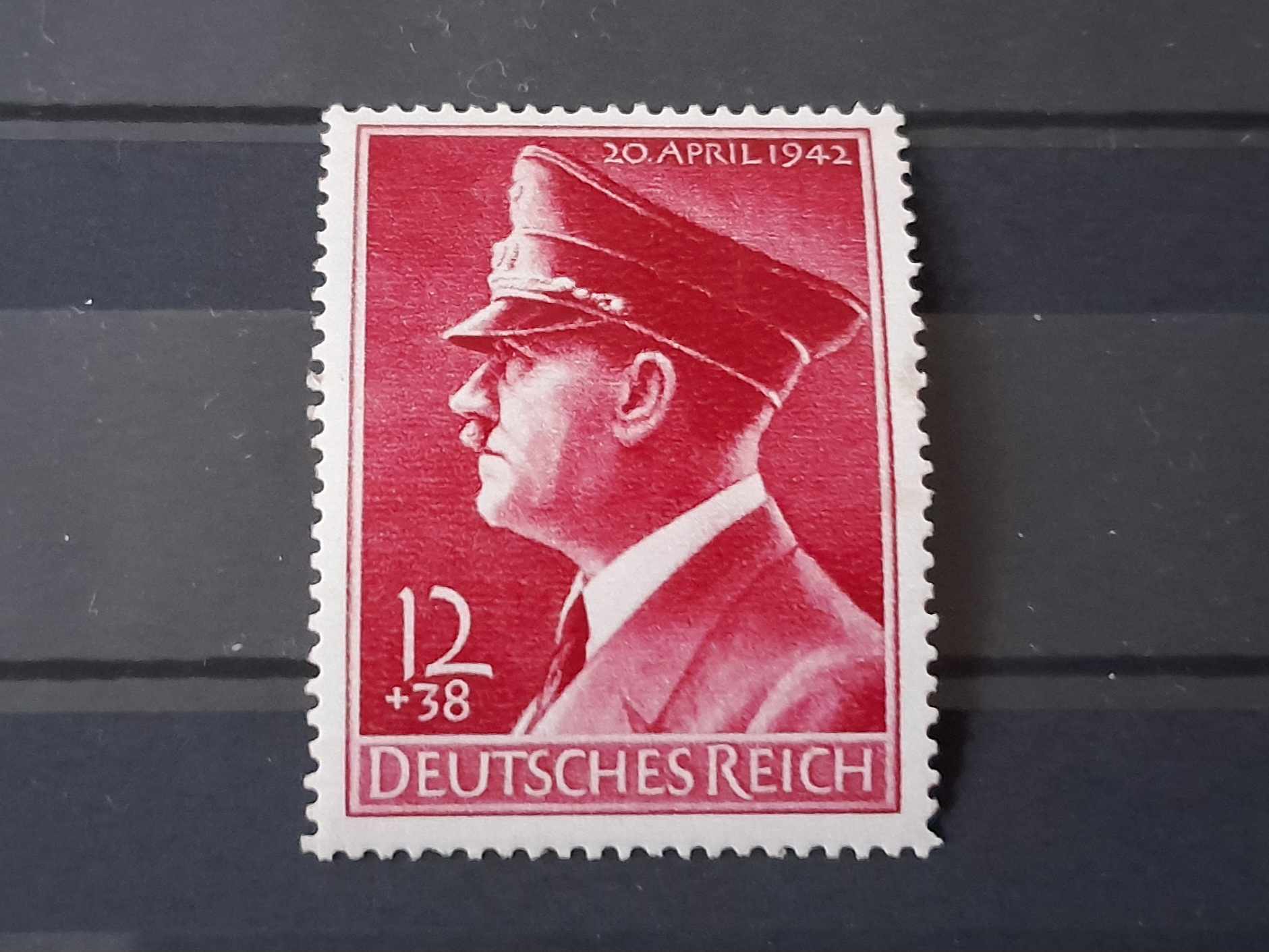 Hitler -- Deutsches Reich, Német Birodalom, postatiszta bélyeg 813