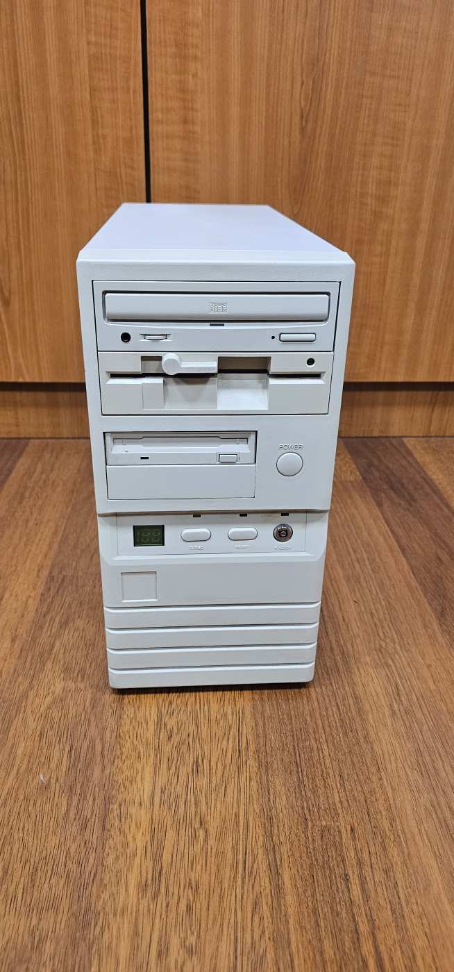 Retró, régi VLB 486DX2-66 processzoros Prémium minőségi komplett PC