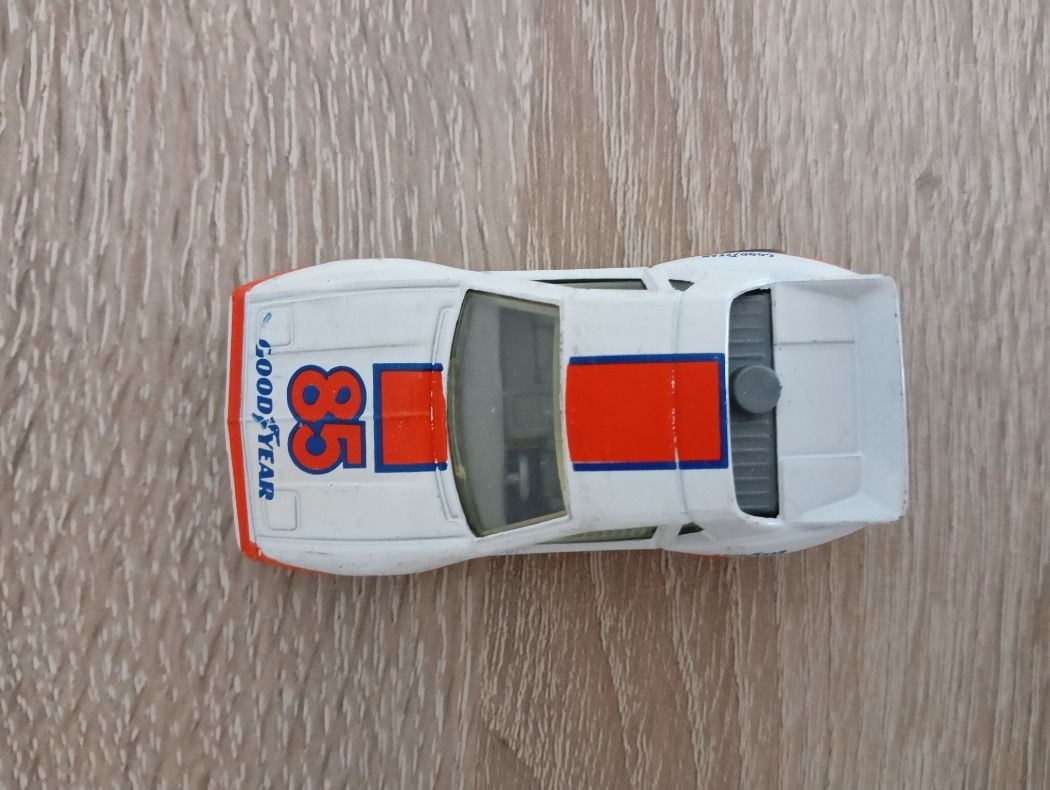 Matchbox Pontiac Fiero GT 1985 - Vatera.hu