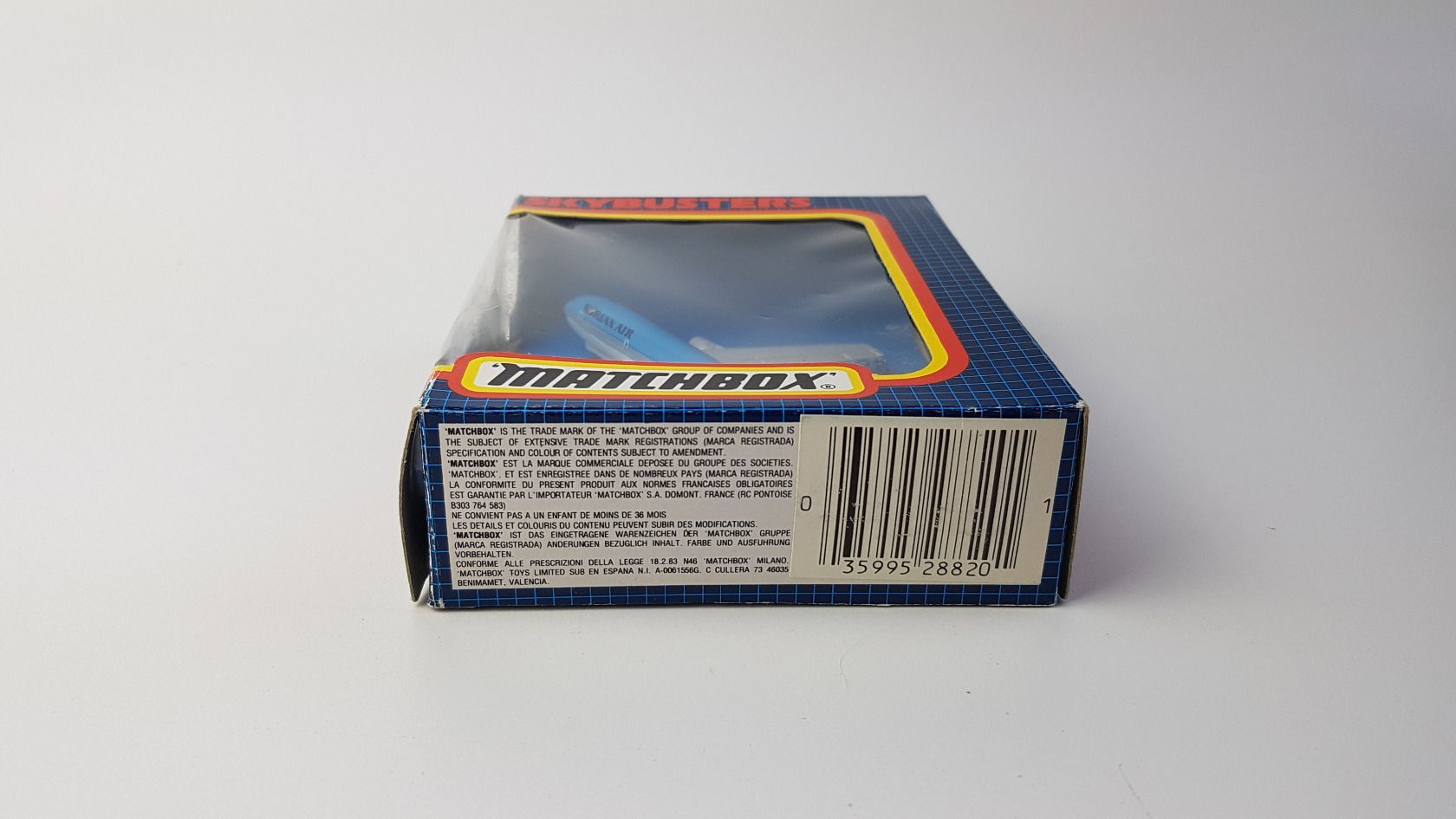Matchbox Sky busters SB-28 A 300 Airbus KOREAN AIR dobozával [Macau]