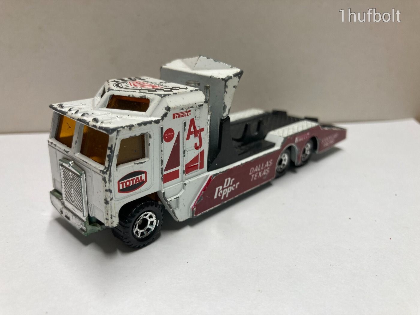 - Matchbox Team Convoy - Kenworth Racing Transporter Dr. Pepper - 1983 ...