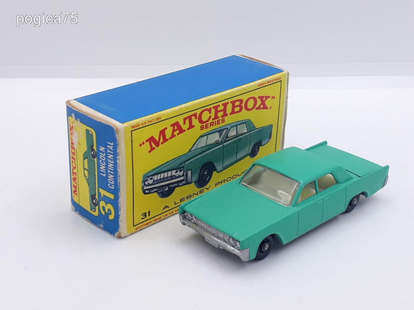 Matchbox. Regular Wheels. Gombkerekű. Lincoln Continental + Eredeti ...