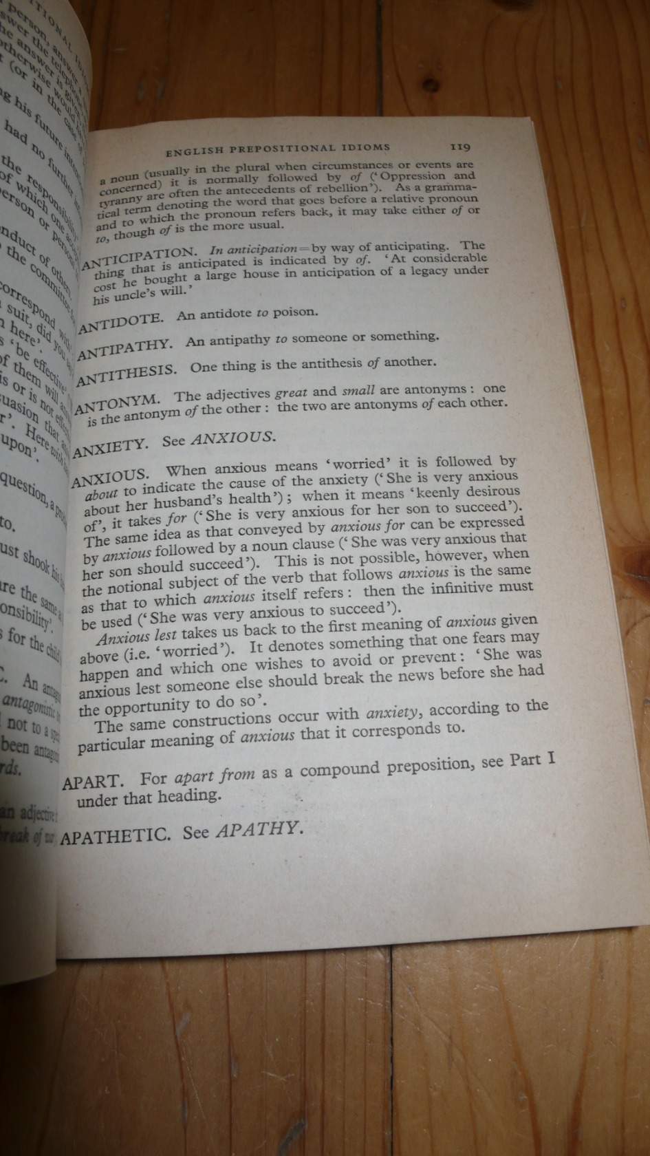 Frederick T. Wood: English Prepositional idioms - angol tankönyv nyelvkönyv