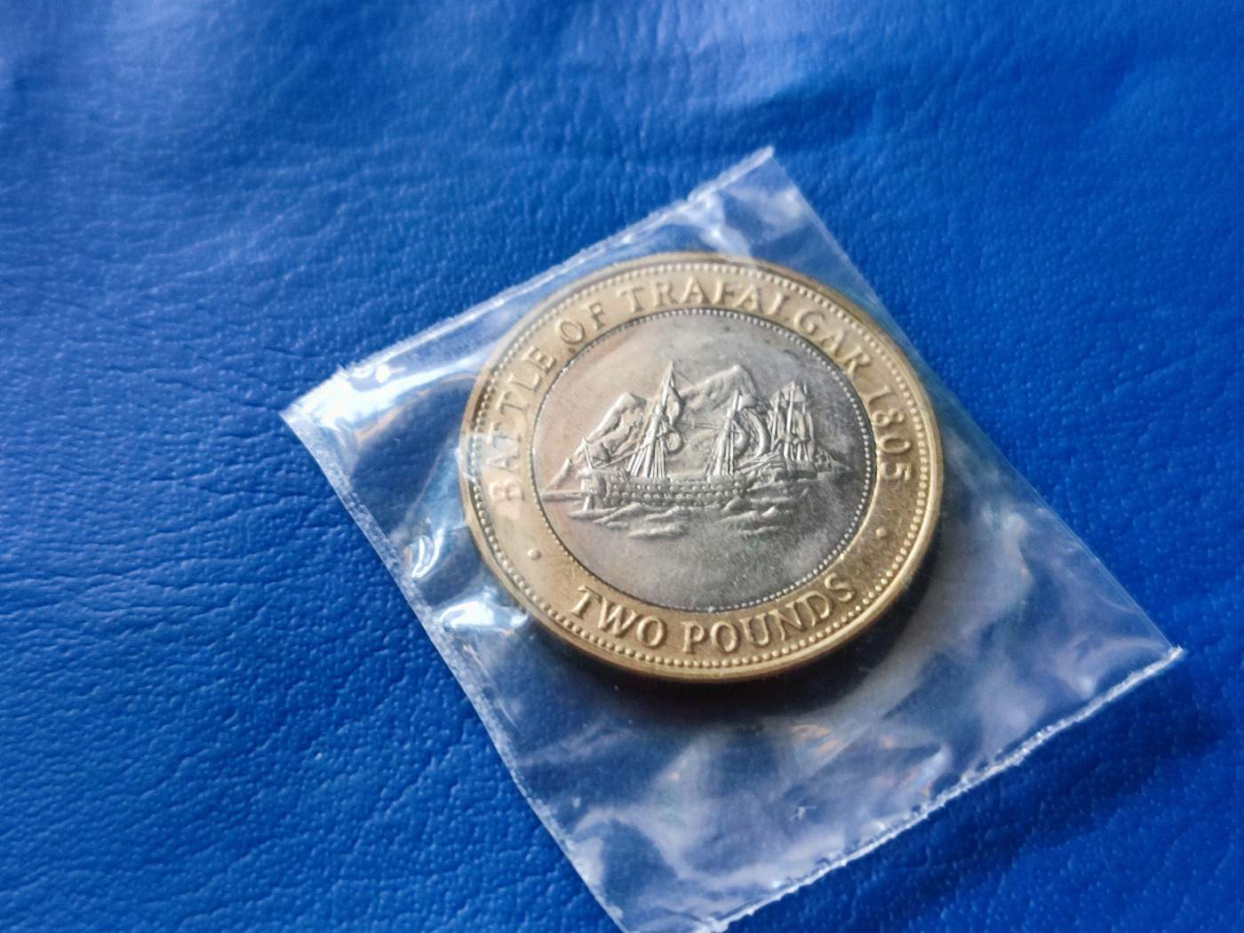 GIBRALTÁR 2 FONT / TWO POUNDS 2005 TRAFALGÁRI CSATA! HAJÓ! BIMETÁL ...