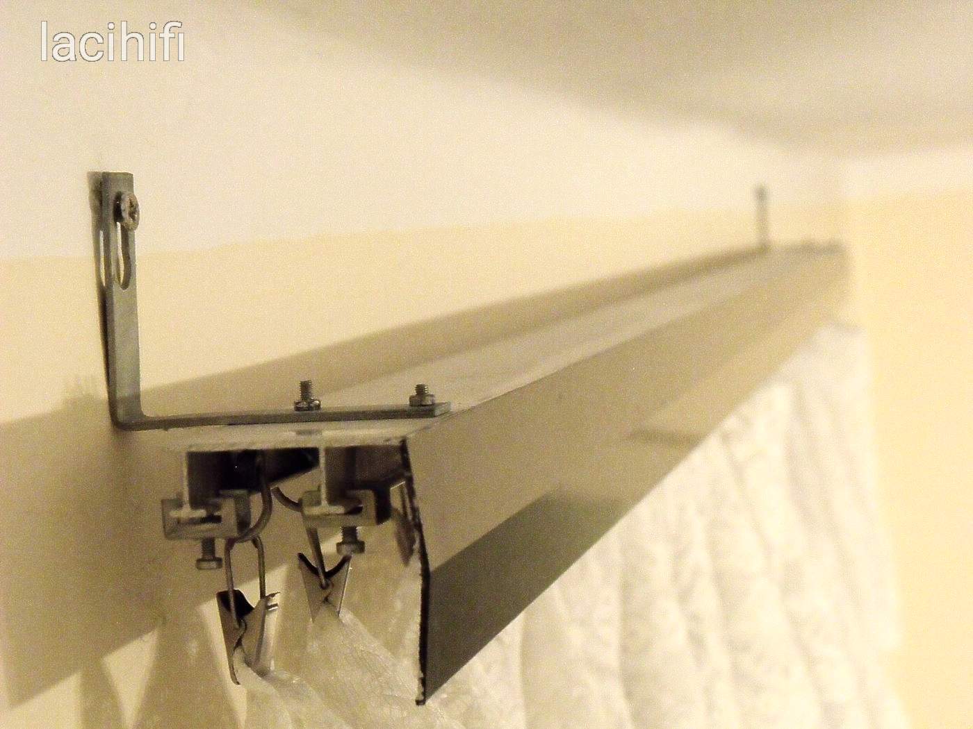 Fém függönytartó, karnis kompletten. 180cm, 2-sínes (meghosszabbítva ...