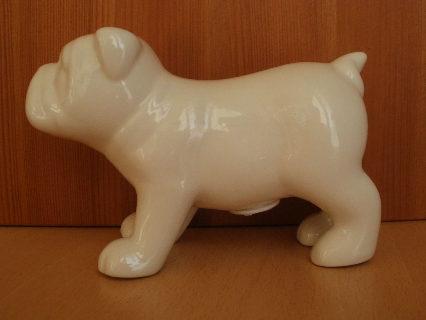 MOPSZ (MOPS) KUTYÁT FORMÁZÓ SÓSZÓRÓ PORCELÁNBÓL. (meghosszabbítva ...