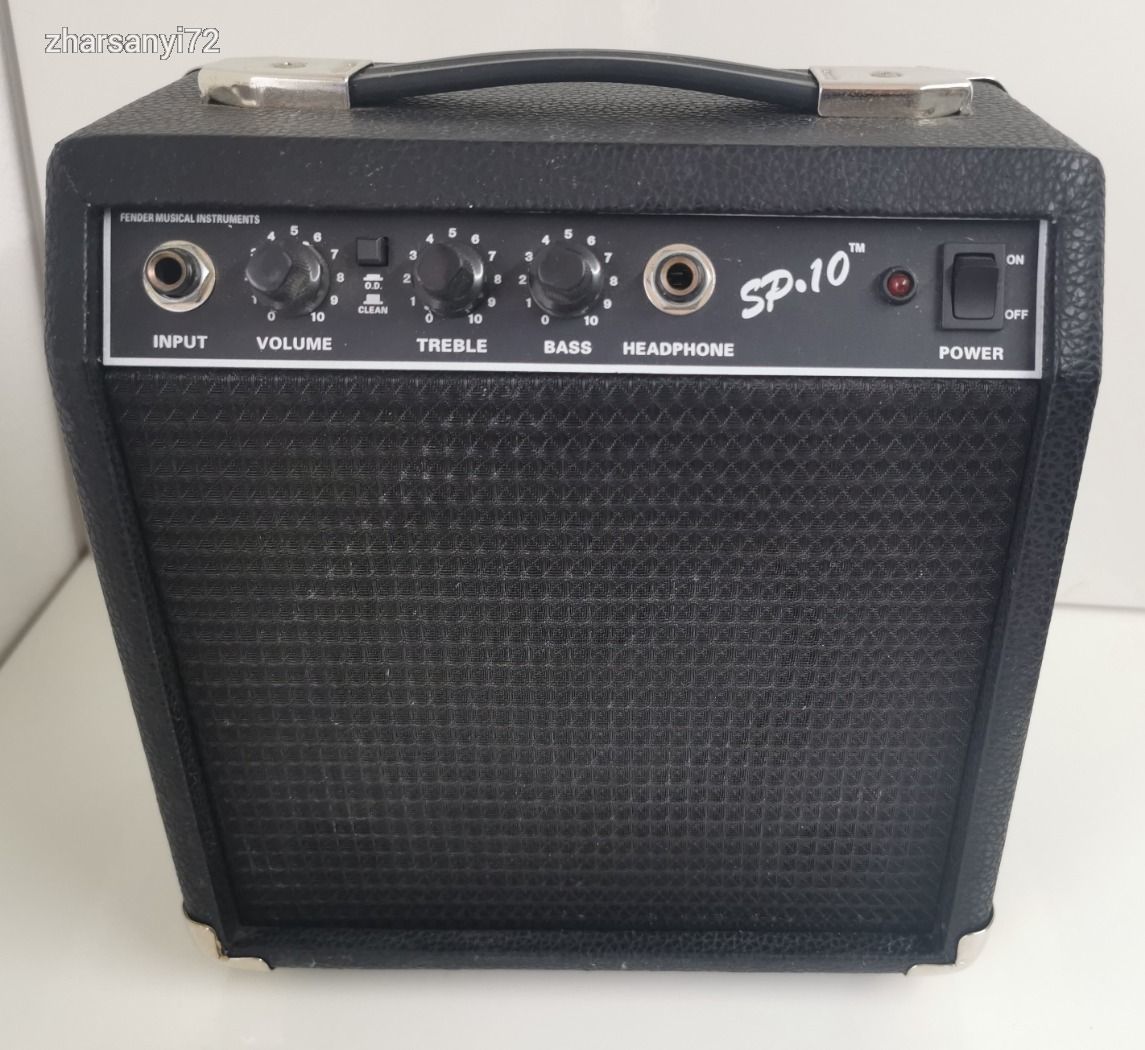 Fender Elektromos Gitár Amp SQUIER SP-10 PR-367 120V 60Hz 22W USA