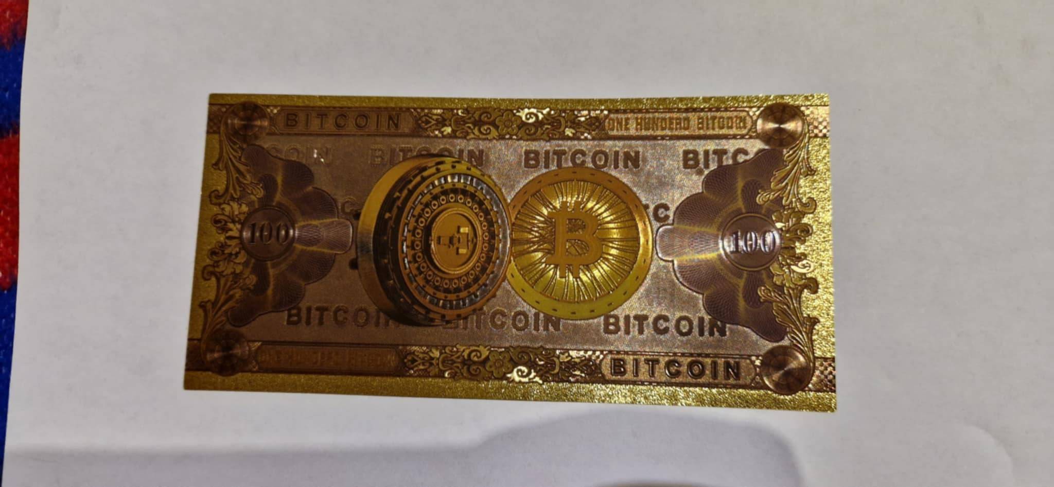 Új - 100 BITCOIN - arany színű színes, plasztik lap. Csak 500 ft