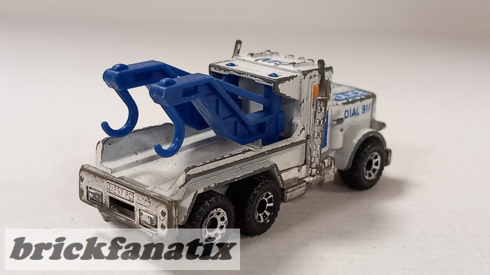 Matchbox Peterbilt M9 POLICE WRECK TRUCK - Vatera.hu